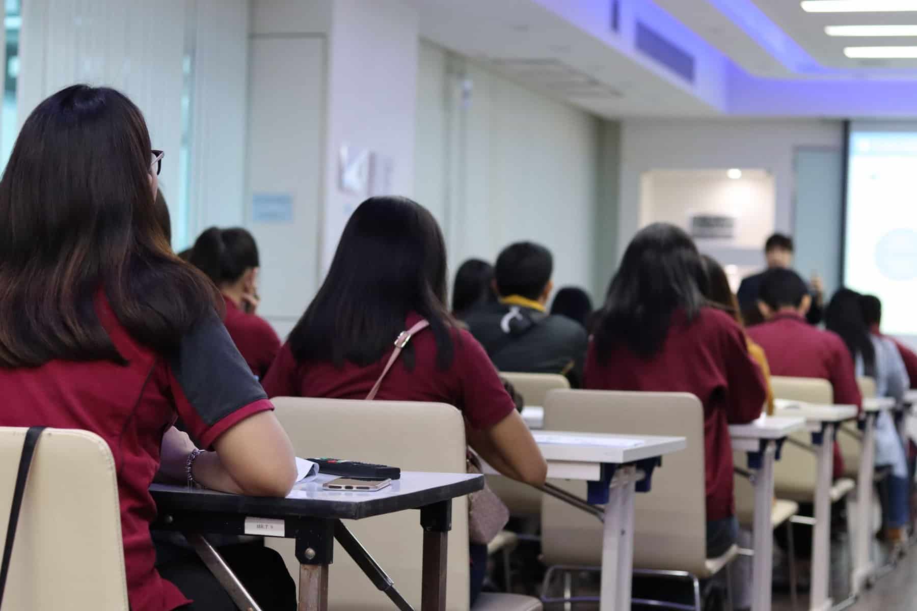 บรรยายและWorkshop หัวข้อ "การขายของออนไลน์ง่าย ๆ ด้วยปลายนิ้ว" ที่ PANDORA - DIGITORY